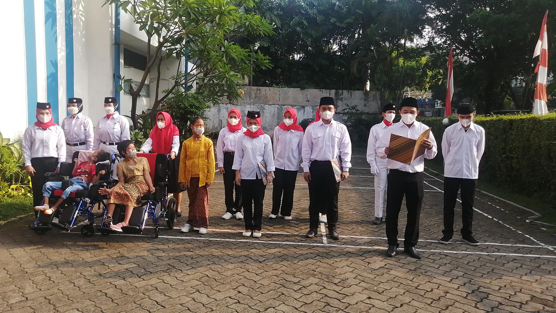 Semarak Kemerdekaan HUT RI di Yayasan Sayap Ibu Cabang Jakarta ...