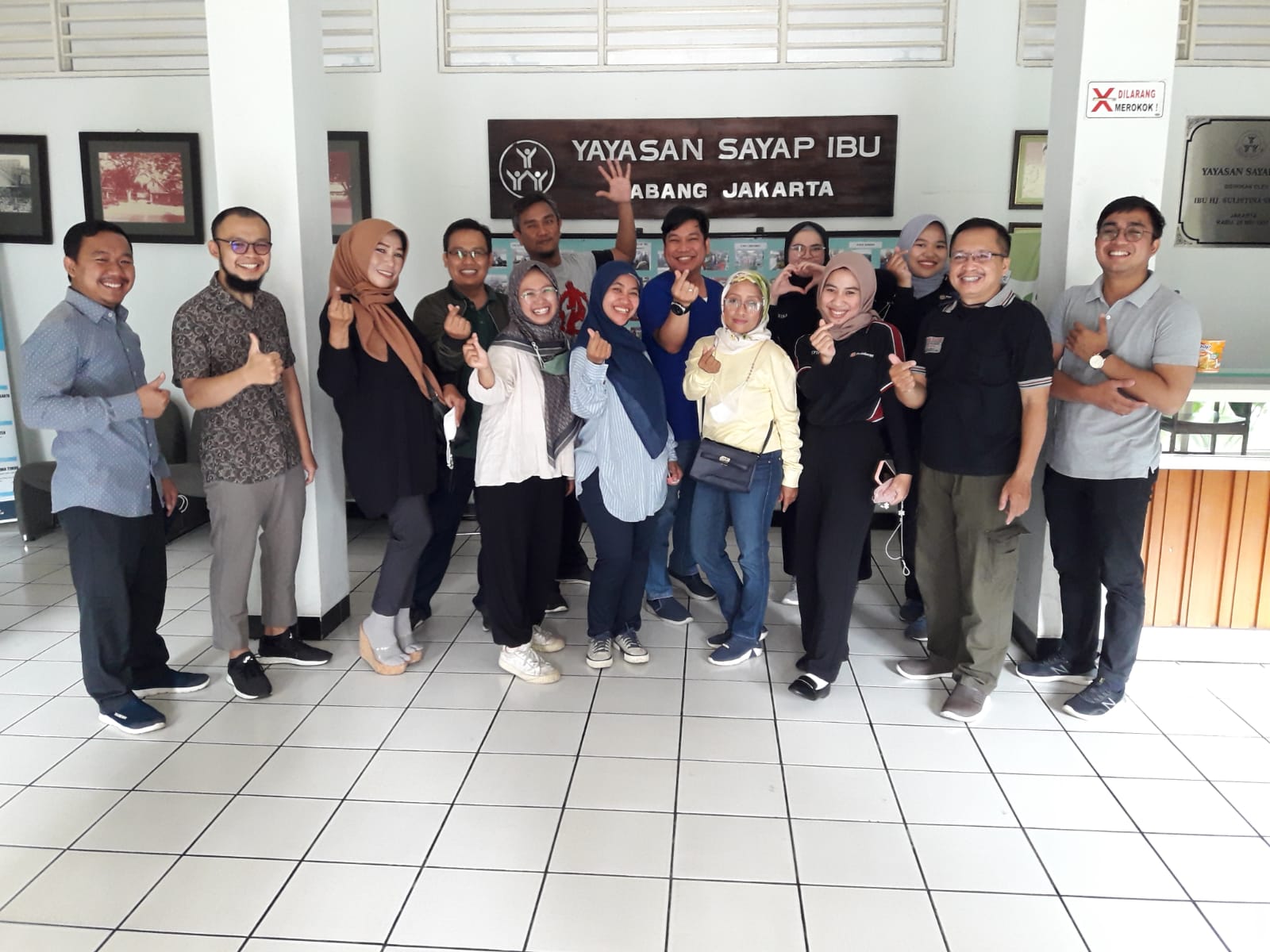 Terapi Massal Penyandang Disabilitas di Yayasan Sayap Ibu Cabang ...