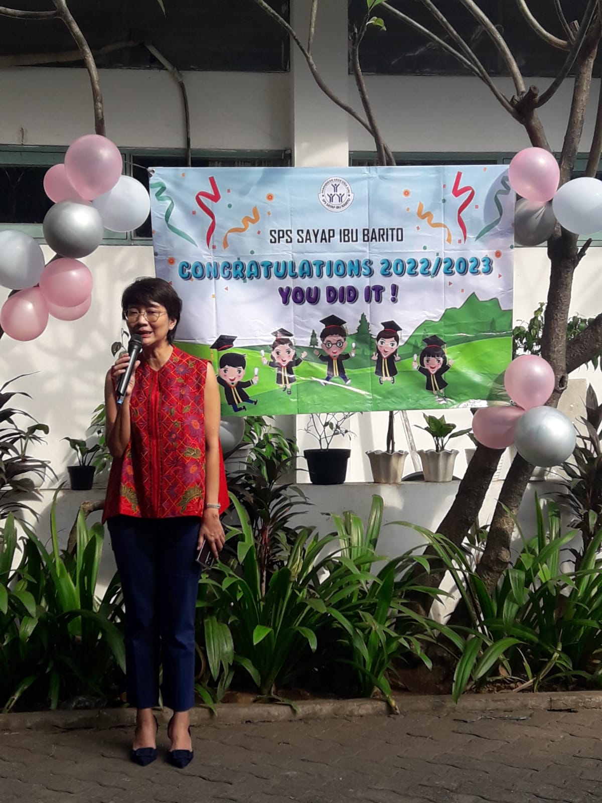 Pelepasan Siswa Siswi SPS Sayap Ibu Barito | Yayasan Sayap Ibu